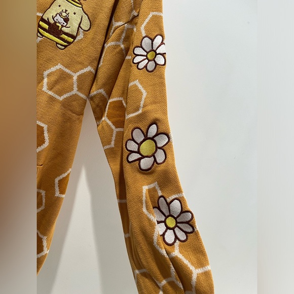 Sanrio | Sweaters | Sanrio Pompompurin And Friends Honeycomb Cardigan ...